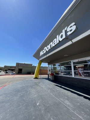 MCDONALD’S - Updated October 2025 - 60 Photos & 60 Reviews - 7950 ...