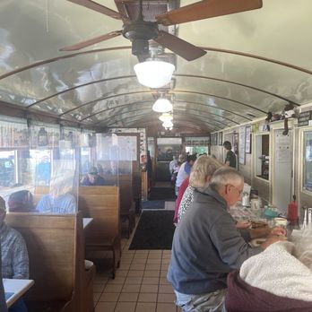 LITTLETON DINER - Updated January 2026 - 200 Photos & 204 Reviews - 145 ...
