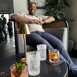 URBAN OAK RALEIGH - Updated July 2025 - 27 Photos & 12 Reviews - 200 W ...