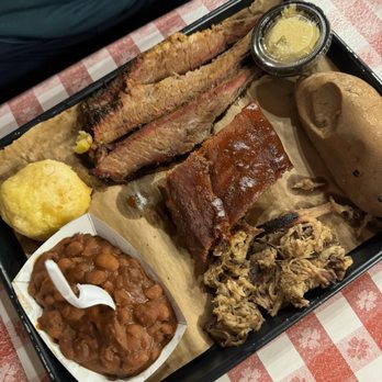 BENNETT’S PIT BAR-B-QUE - Updated September 2025 - 674 Photos & 1018 ...