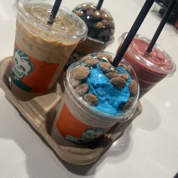 RAD COFFEE - RIVERSIDE - Updated July 2024 - 191 Photos & 84 Reviews ...