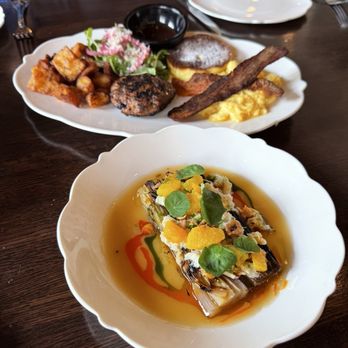 PILLAR - Updated January 2026 - 169 Photos & 62 Reviews - 408 N Bishop ...