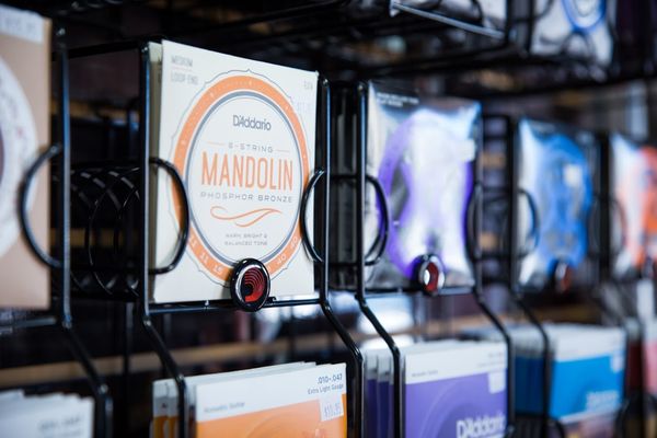 GILL’S MUSIC - Updated December 2025 - 30 Photos & 45 Reviews - 5887 ...