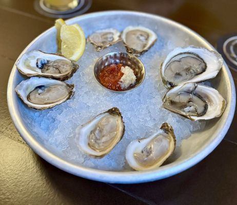 THE ALBANY ALE & OYSTER - Updated December 2025 - 690 Photos & 518 ...