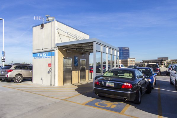 PREFLIGHT AIRPORT PARKING - Updated November 2025 - 108 Photos & 295 ...