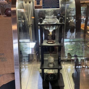 CREMA COFFEE & BAKERY - Updated November 2024 - 293 Photos & 304 ...