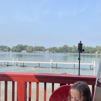 BOSTWICK LAKE INN - Updated December 2025 - 157 Photos & 198 Reviews ...