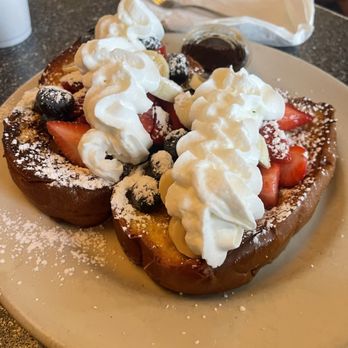 THUMBS UP DINER - Updated August 2024 - 789 Photos & 878 Reviews - 573 ...