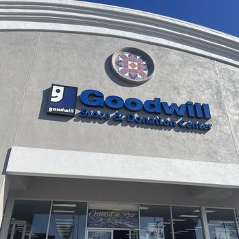 GOODWILL RETAIL STORE & DONATION CENTER - Updated August 2025 - 44 ...