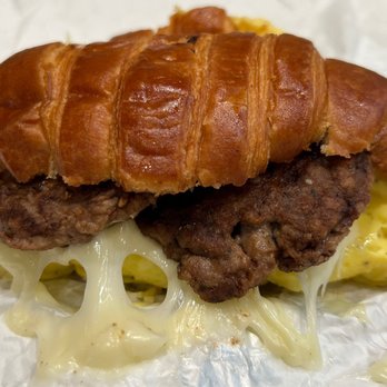 WELL BEAN COFFEE HOUSE - Updated July 2025 - 74 Photos & 19 Reviews ...