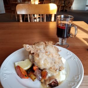 VESLO FAMILY RESTAURANT - 25 Photos & 15 Reviews - 100 Arnold Street ...