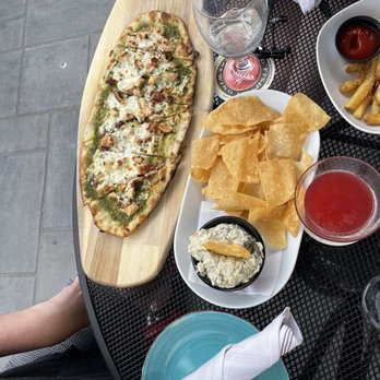 ROBERTS BLOCK RESTAURANT & BAR - Updated June 2025 - 182 Photos & 228 ...