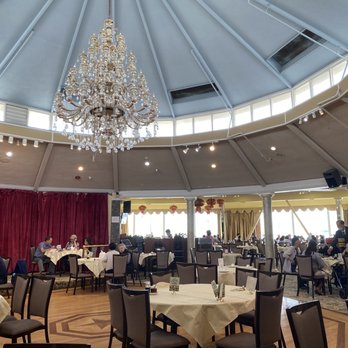 PACIFIC LIGHTHOUSE RESTAURANT - Updated June 2024 - 1396 Photos & 444 ...