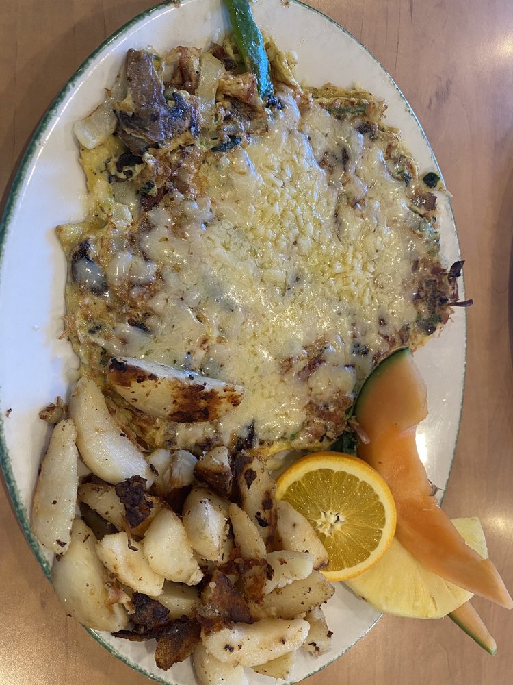 CORA BREAKFAST & LUNCH - 43 Photos & 47 Reviews - 20670 Langley Bypass ...