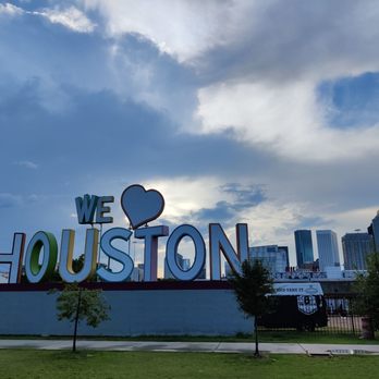 WE LOVE HOUSTON - Updated January 2026 - 32 Photos & 13 Reviews - 2305 ...