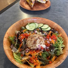 FRESHROOTS KITCHEN - 181 Photos & 200 Reviews - 1605 E Plaza Dr ...