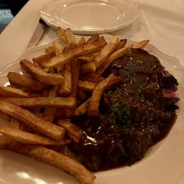 LE PETIT MARCEL - Updated April 2025 - 50 Photos & 44 Reviews - 2914 N ...