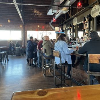 10 TORR DISTILLING AND BREWING - Updated October 2025 - 598 Photos ...