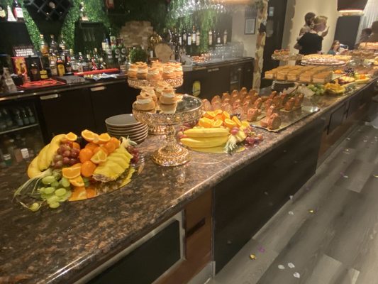 NOROC RESTAURANT - 27 Photos & 11 Reviews - 4715 Manzanita Ave ...