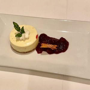 LUC’S CAFE & RESTAURANT - 123 Photos & 195 Reviews - French - 3 Big ...