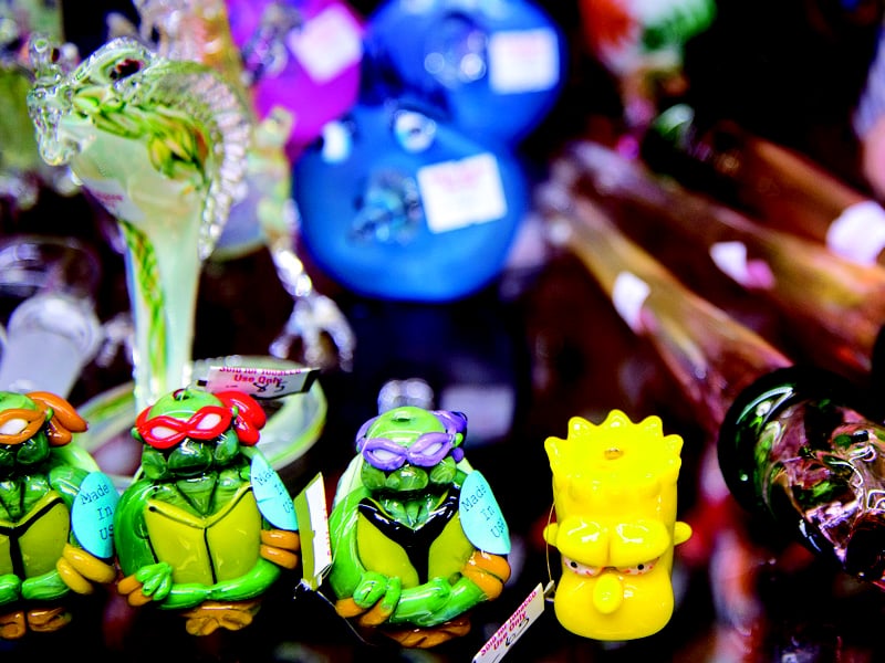 HIGH ON THE HILL - Updated December 2025 - 10 Photos & 14 Reviews ...