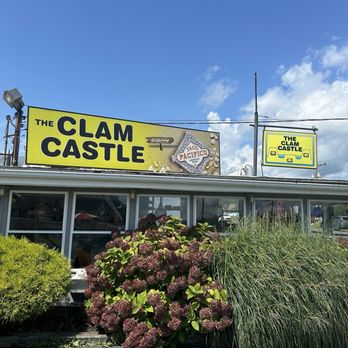 THE CLAM CASTLE - Updated October 2025 - 360 Photos & 370 Reviews ...