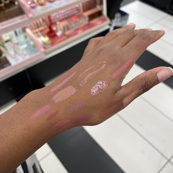 SEPHORA - Updated December 2025 - 33 Photos & 49 Reviews - 4500 N ...