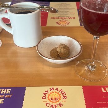 DAY MAKER HALF DAY CAFE - Updated January 2025 - 84 Photos & 31 Reviews ...