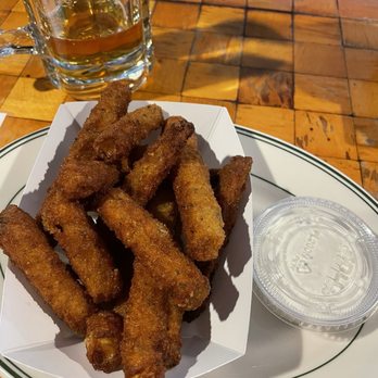 VIENNA INN - Updated August 2025 - 210 Photos & 448 Reviews - 120 Maple ...