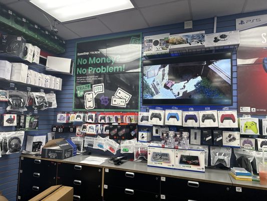 GAMESTOP - Updated February 2026 - 59 Reviews - 91-590 Farrington Hwy ...