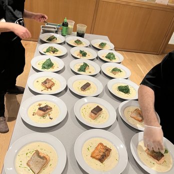 HUDSON TABLE - Updated January 2026 - 33 Photos & 17 Reviews - 44 John ...