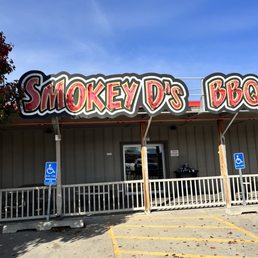 SMOKEY D’S BBQ - Updated December 2025 - 405 Photos & 567 Reviews ...