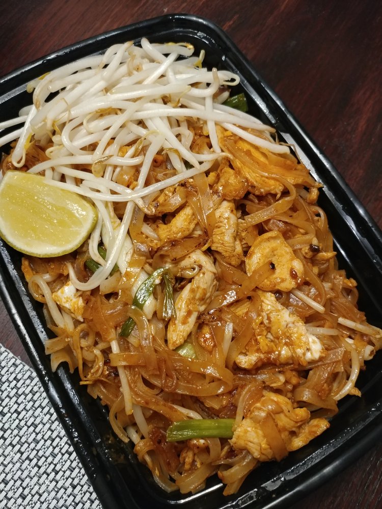 THAI ROSES - Updated August 2024 - 46 Photos & 158 Reviews - 6850 SW ...