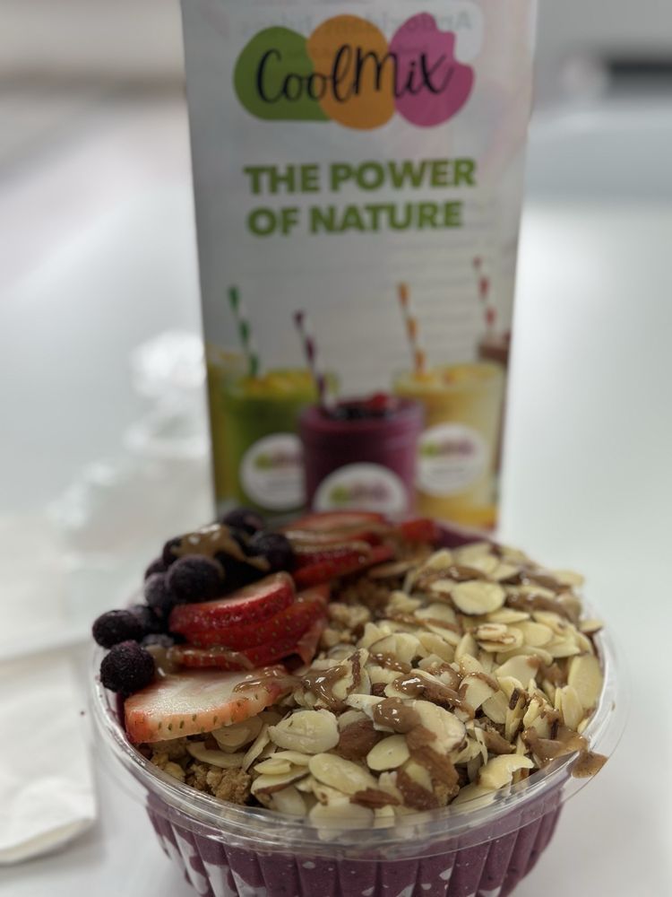 COOLMIX - Updated October 2025 - 29 Photos - 4735 N Cumberland Ave ...