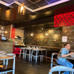 MCCB CHICAGO 时尚食谱 - Updated November 2024 - 1759 Photos & 932 Reviews ...