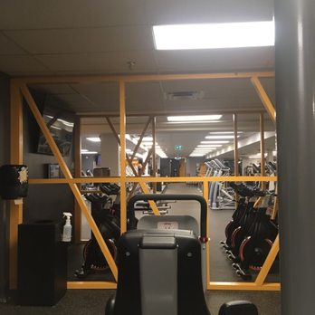 FIT4LESS - Updated June 2025 - 58 Photos & 29 Reviews - 1880 Eglinton ...