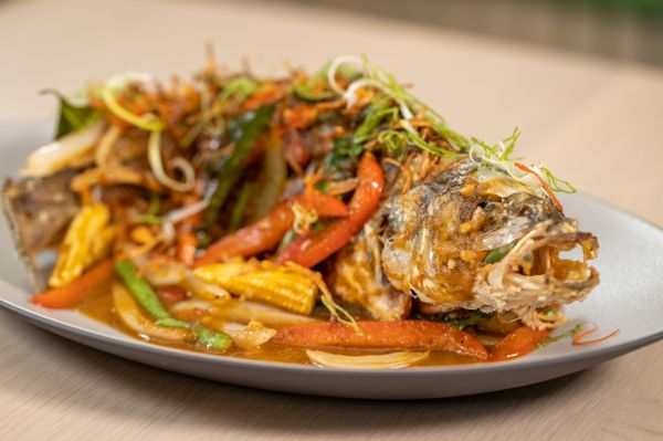 MEKONG - Updated December 2025 - 47 Photos & 23 Reviews - 204-2067 Lake ...