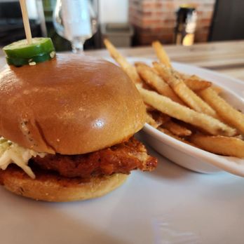 ROCK & BREWS - GRAPEVINE - Updated December 2025 - 304 Photos & 115 ...