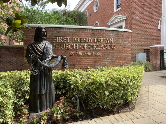 FIRST PRESBYTERIAN CHURCH - Updated December 2025 - 19 Photos - 106 E ...