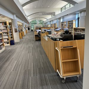 SHELBY TOWNSHIP LIBRARY - Updated February 2025 - 280 Photos - 52610 ...
