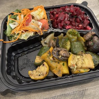 FADI’S MEDITERRANEAN GRILL - Updated January 2026 - 318 Photos & 332 ...