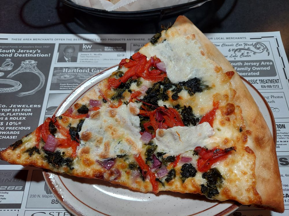 JOE’S PIZZERIA - Updated October 2025 - 46 Photos & 102 Reviews - 789 ...