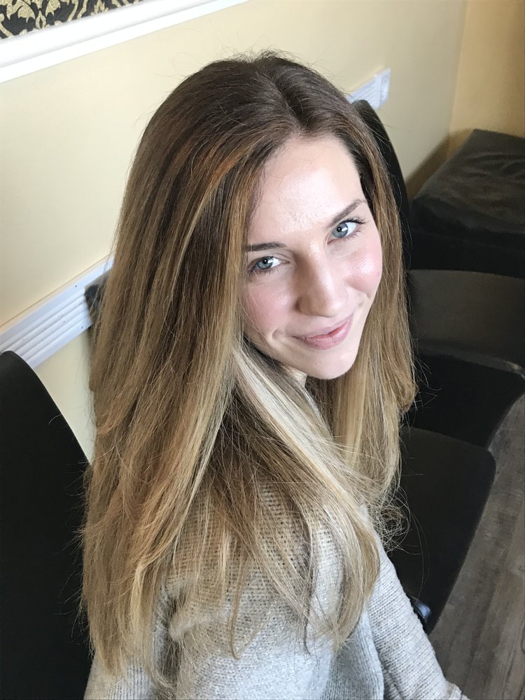 THE BEAUTY PARLOUR - Updated December 2025 - Request an Appointment ...