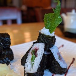 Best Sushi Restaurants Near Me - August 2020: Find Nearby Sushi ...