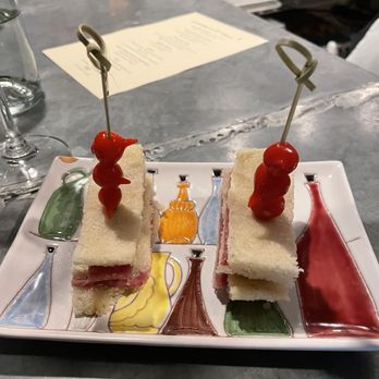 PRIMO - Updated January 2025 - 581 Photos & 456 Reviews - 2 Main St ...