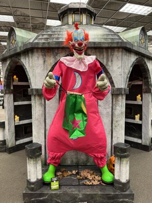 SPIRIT HALLOWEEN - Updated September 2025 - 11 Photos - 4813 Kietzke Ln ...