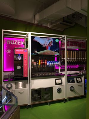 HIT ULLRICH - Updated August 2025 - 40 Photos & 14 Reviews - Mohrenstr ...