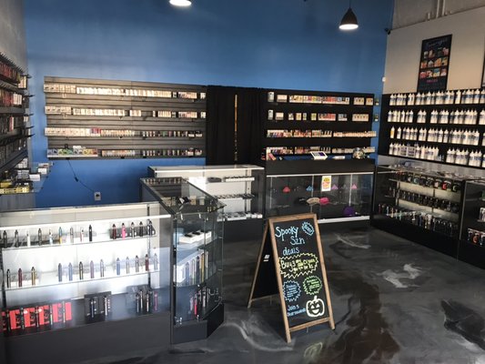 CHIEF VAPOR - Updated July 2025 - 955 Garden Of The Gods, Colorado ...