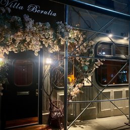 VILLA BERULIA - Updated October 2025 - 335 Photos & 234 Reviews - 107 E ...