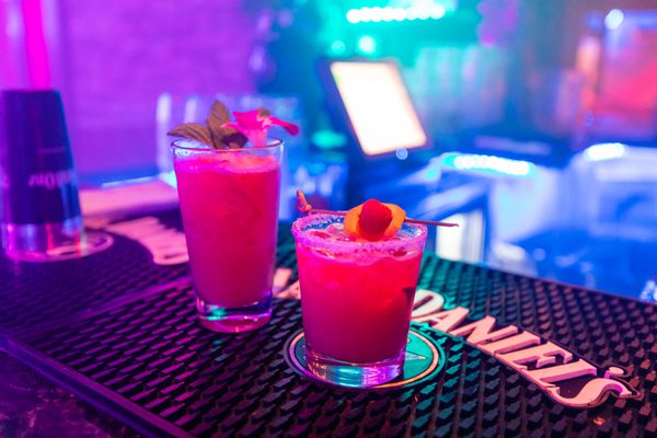 EOS LOUNGE - 94 Photos & 361 Reviews - 500 Anacapa St, Santa Barbara ...